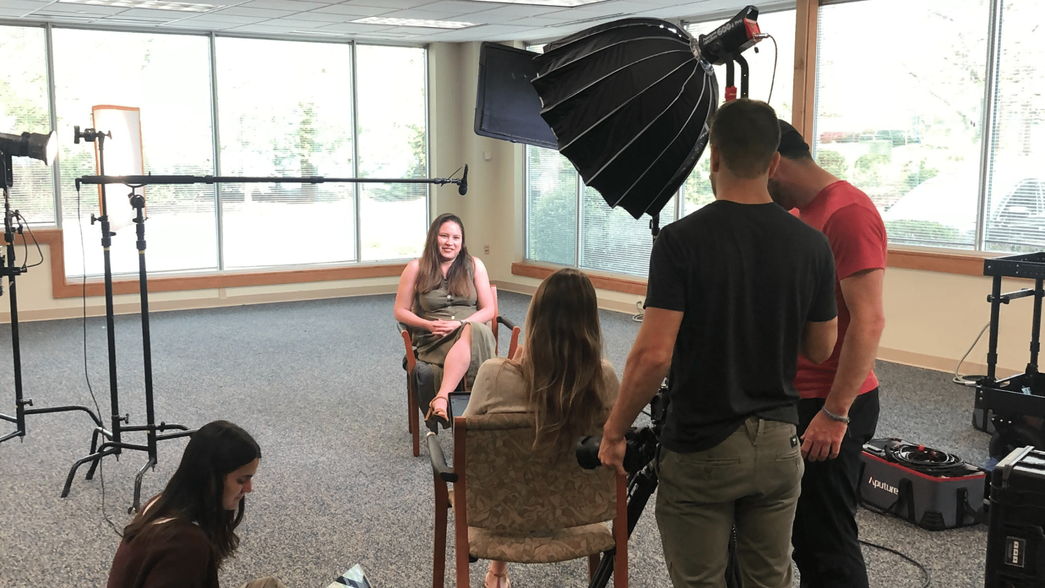 4 Corporate Recruiting Video Ideas to Attract Employees